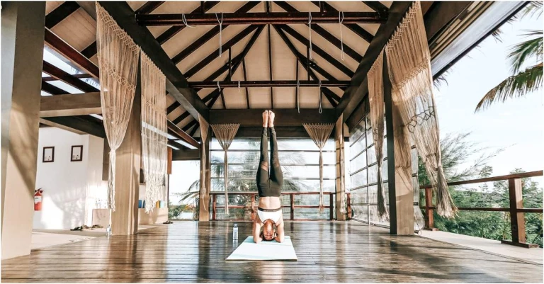 Studio Yoga Di Bali Dengan View Keren Untuk Liburan Menyehatkan