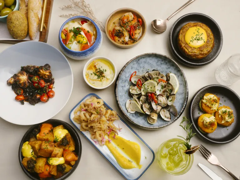 Buffet Tapas Halal Pertama di Singapura