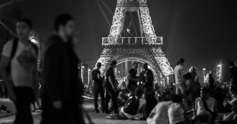 Copet Di Paris, Begini Tips Terhindar Menjadi Korban