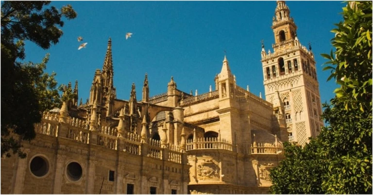 Itinerary Andalusia 7H6M Yang Ramah Muslim Dan Mengesankan